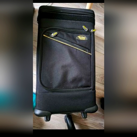 Storage & Organization | Skyroll Wheeled Carryon Suitcase Garment Bag ...